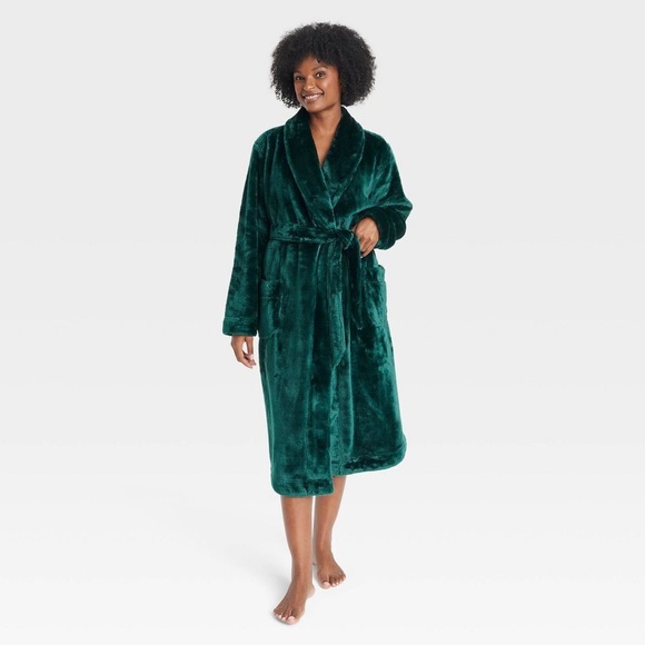 Auden | Intimates & Sleepwear | Plush Robe Velvety Soft In Emerald ...